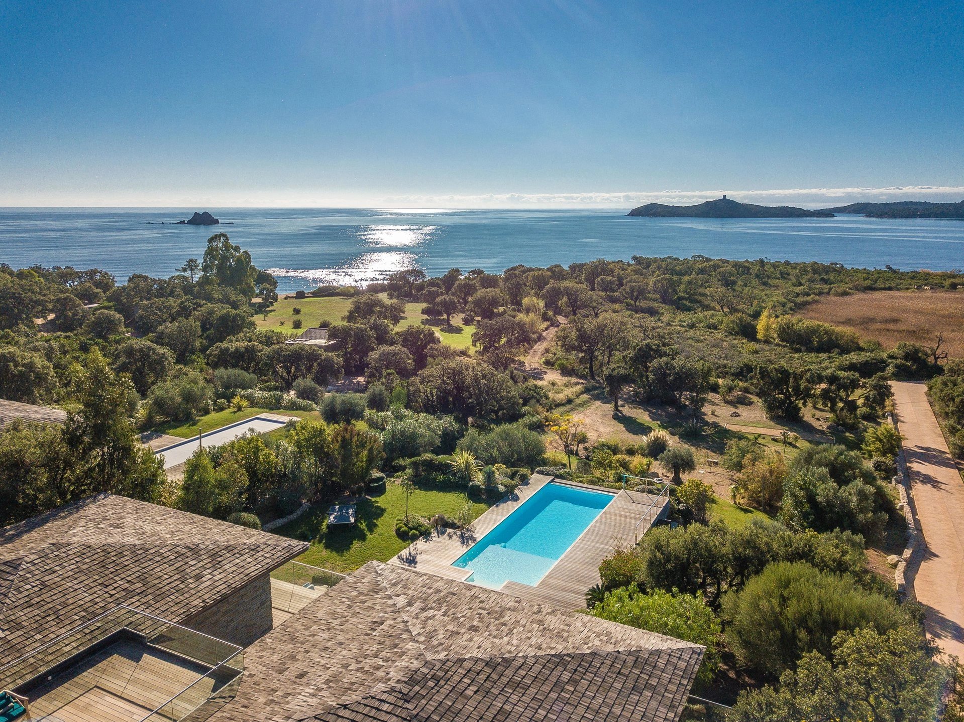 Pinarello, Villa La Tour, 5 chambres, piscine et vue mer